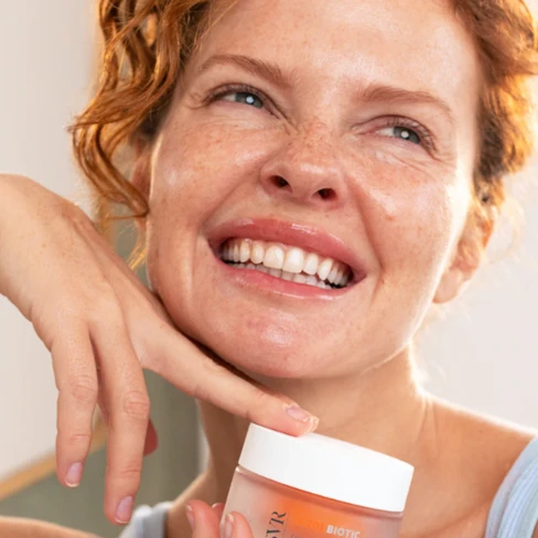 SVR [C20] Biotic Creme Regenerador de Luminosidade SweetCare Brasil