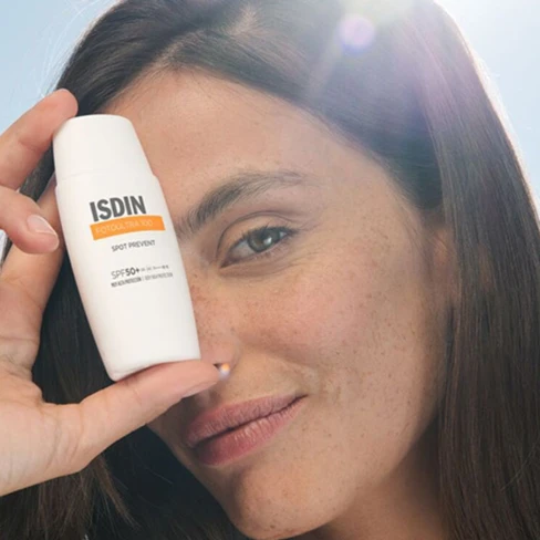 Isdin Fotoultra 100 Spot Prevent Fusion Fluid SPF 50 + SweetCare United ...